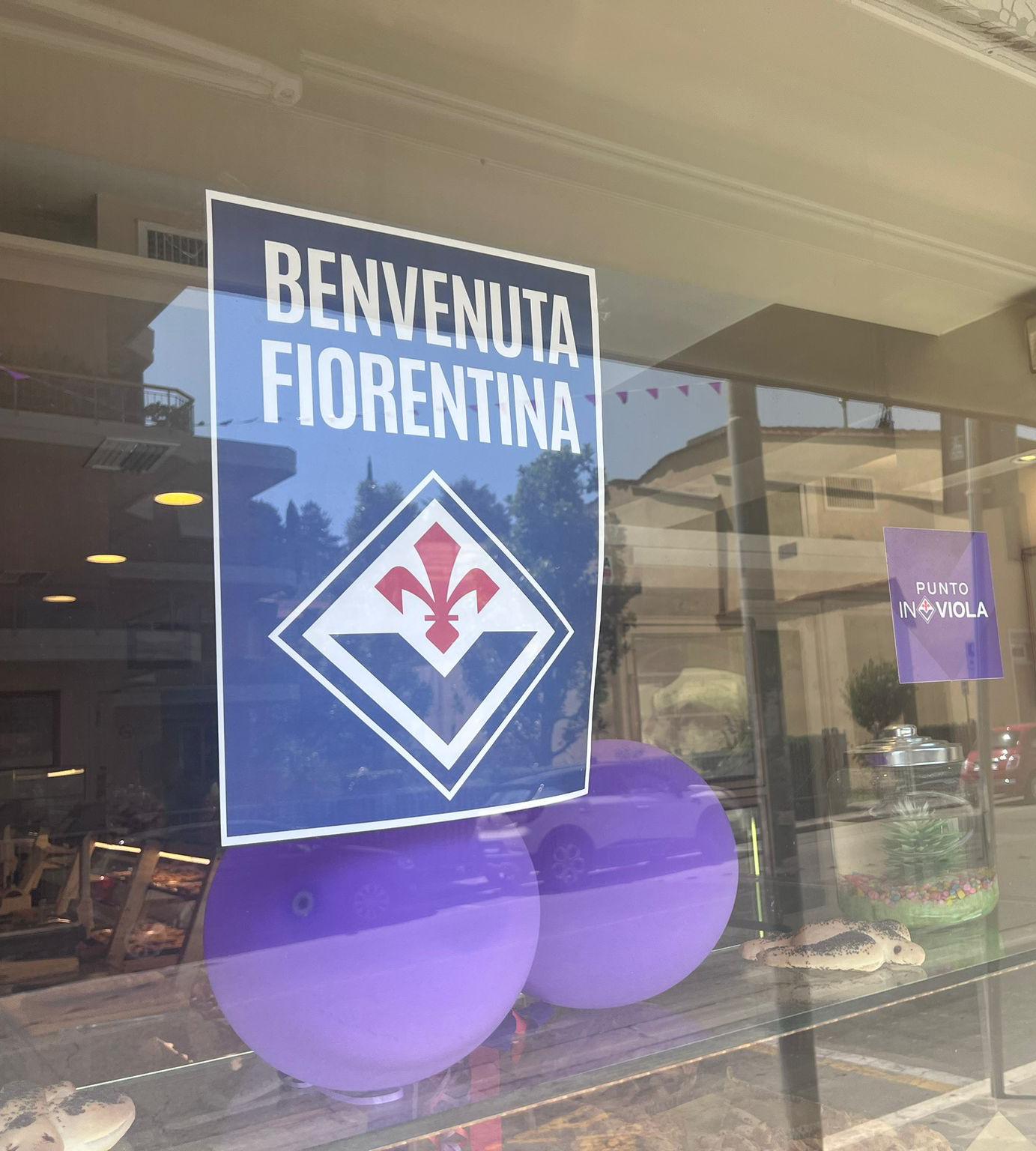 Nelle vie di Bagno a Ripoli "Garrisca al vento il labaro viola...." (video)